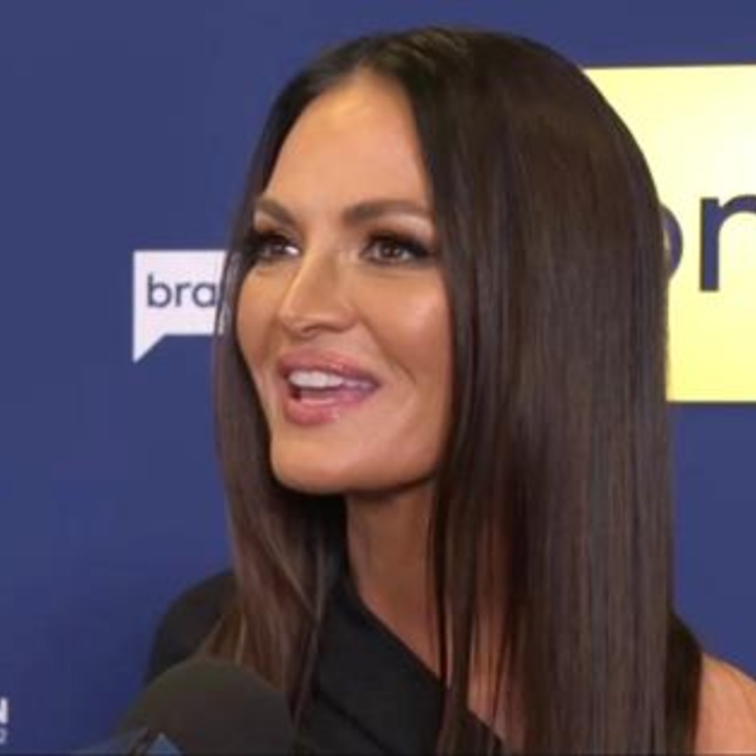 Lisa Barlow Discusses Rhoslc Battle Lines At Bravocon 2022